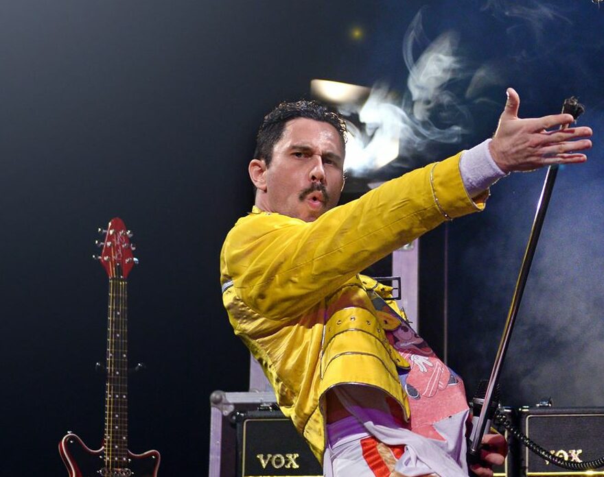 Queen Real Tribute: il video ufficiale del singolo 'Human Touch' con ...