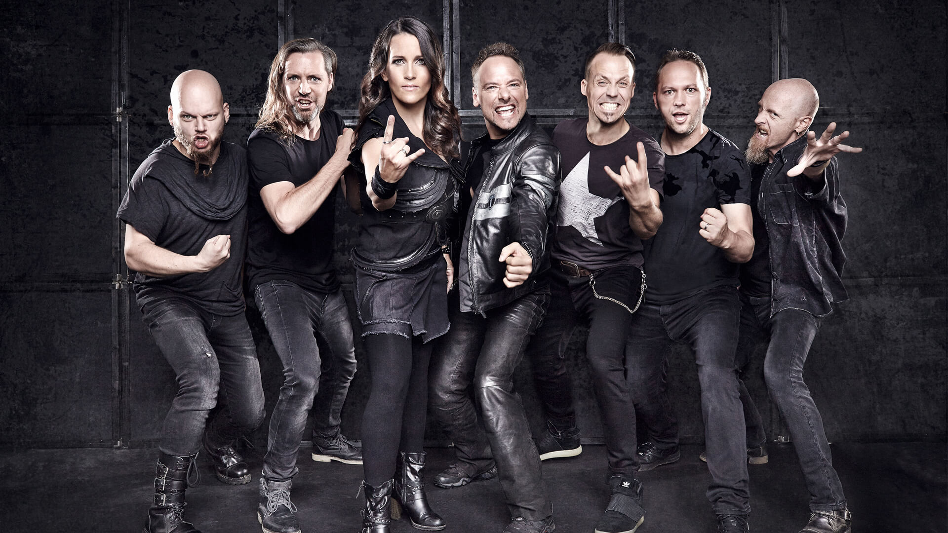 Van Canto: ecco la cover di "Raise Your Horns" degli Amon Amarth - truemetal.it