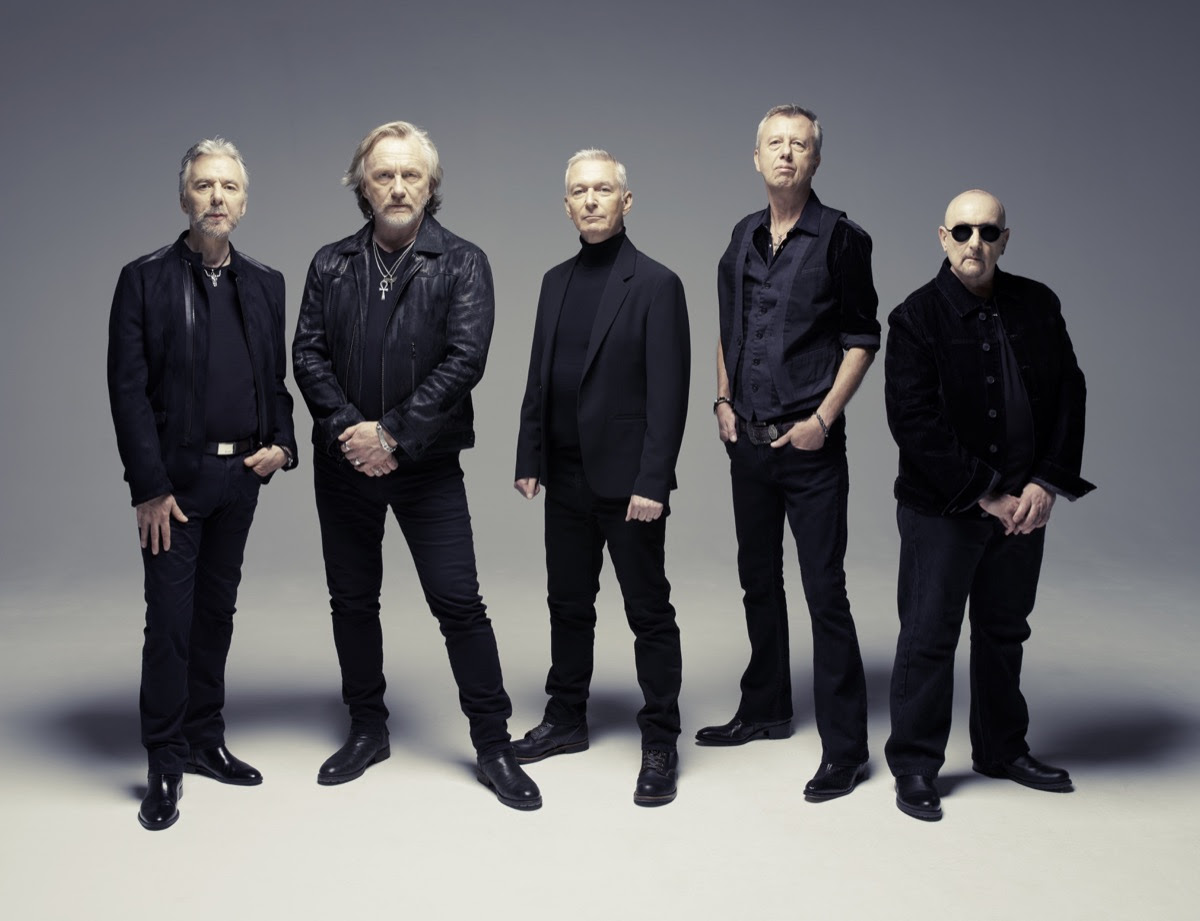 Thunder: presentano il secondo singolo 'Dancing in the Sunshine ...