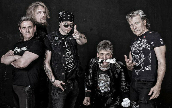 Crying Steel: pubblicata una versione ri-registrata del loro iconico ...