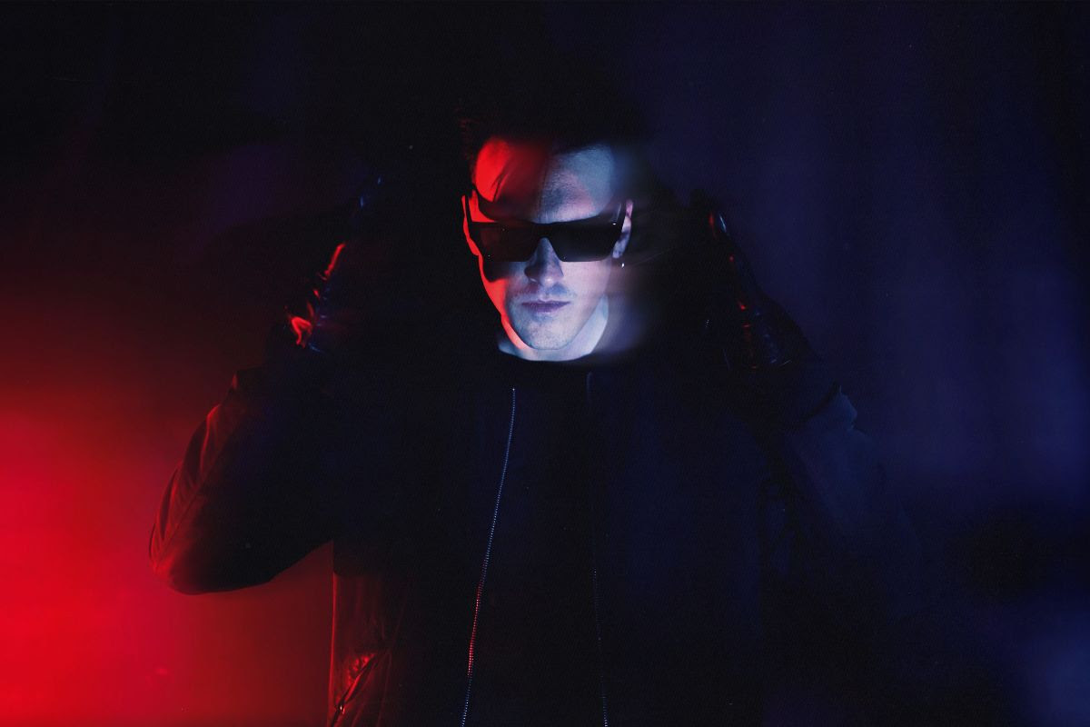 Gil Minoni: il nuovo singolo "Ghosthouse" celebra la cultura horror ...